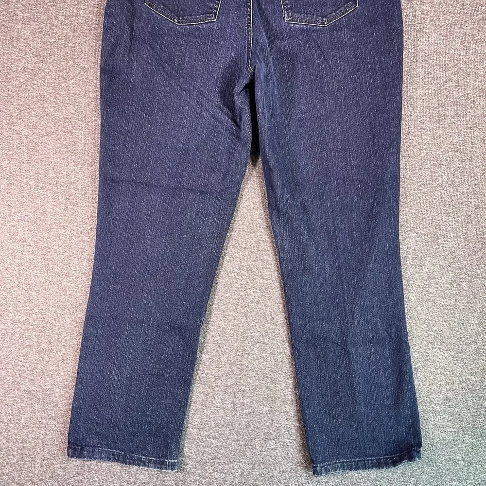 Gloria Vanderbilt | Jeans | Gloria Vanderbilt Amanda Jeans Womens Sz P ...